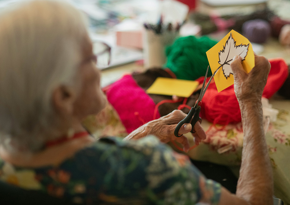 Indoor Activities for Care Homes to Support Wellbeing and Connection ...